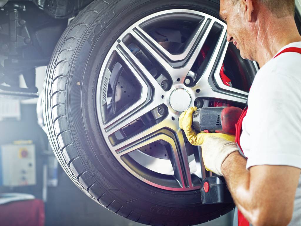 Radwechsel – SIM – Garage